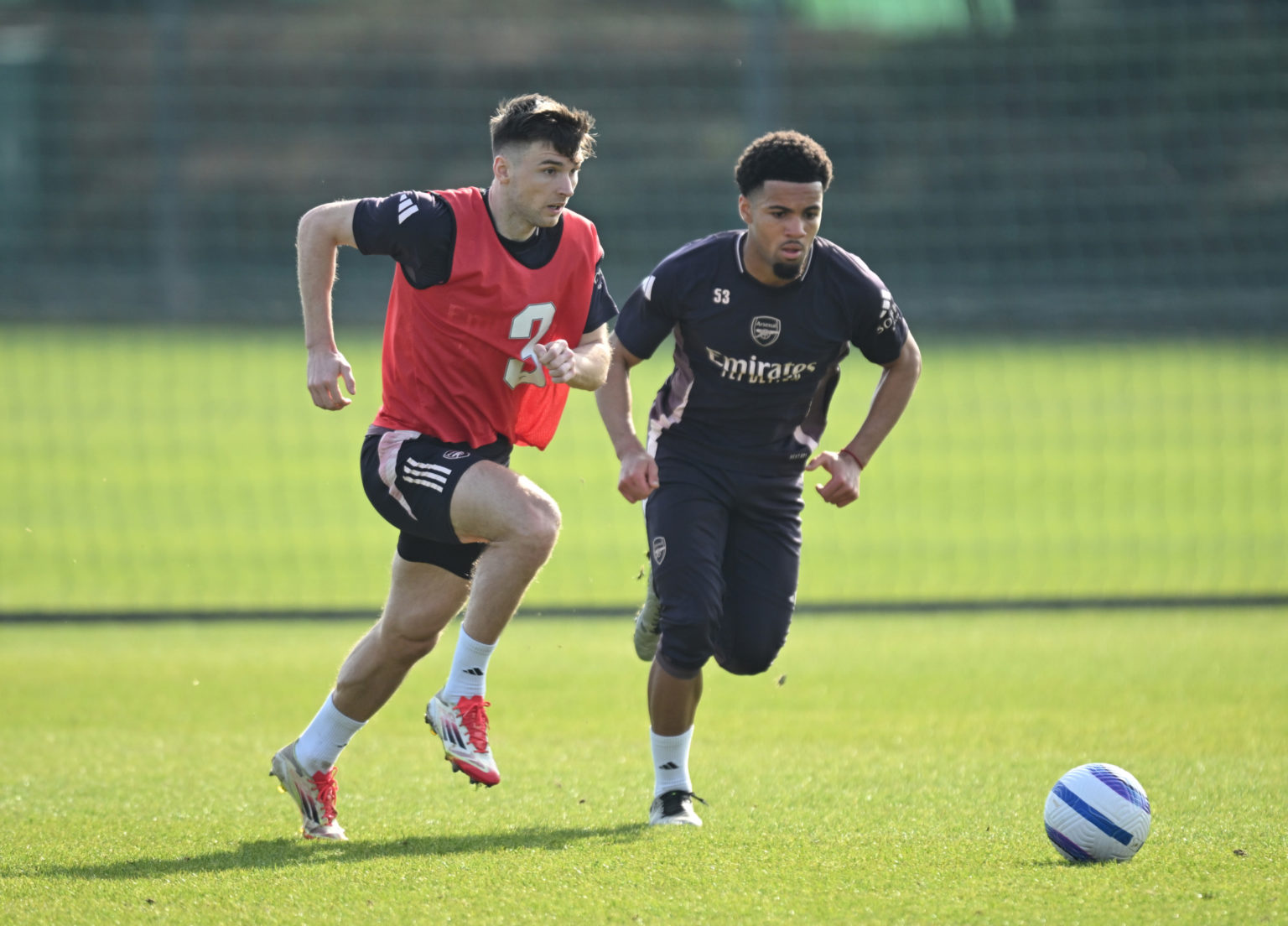 The reason why Arsenal star Kieran Tierney wears short sleeves in ...