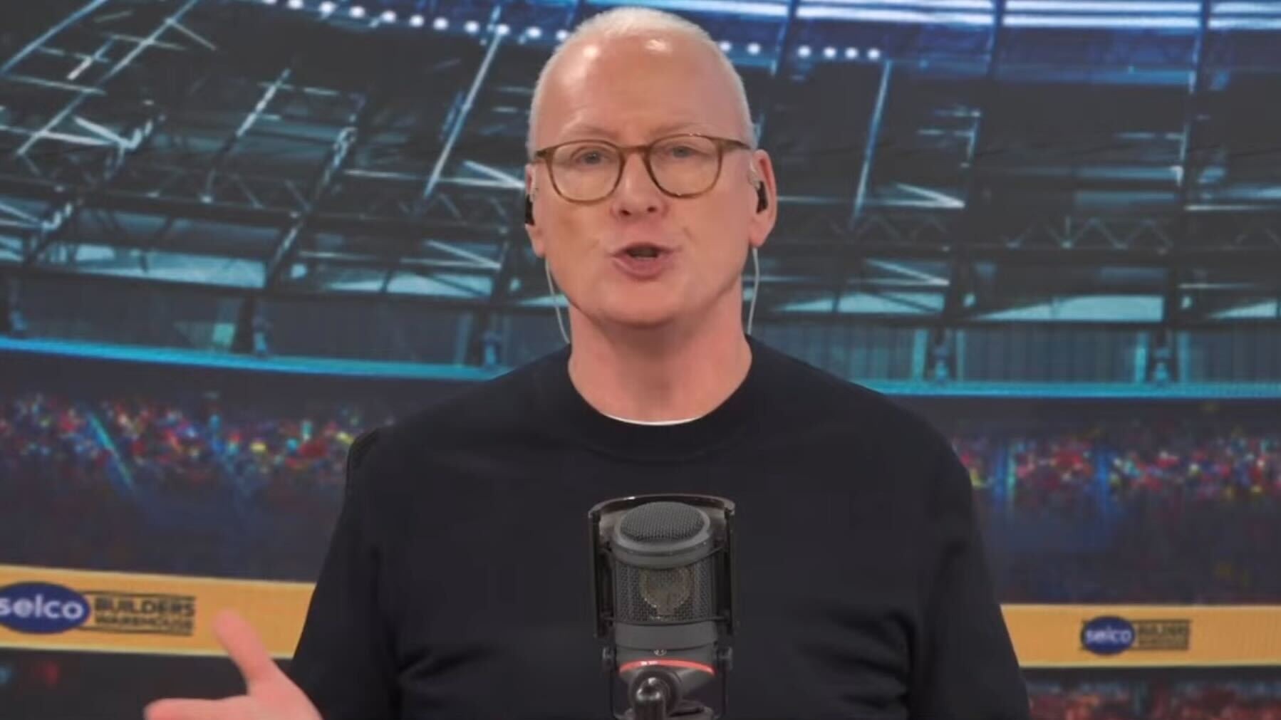 Jim White's embarrassing climbdown after criticising Celtic and Rangers ...