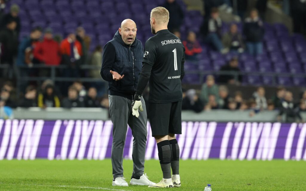 Kasper Schmeichel's Celtic form directly addressed by Denmark manager